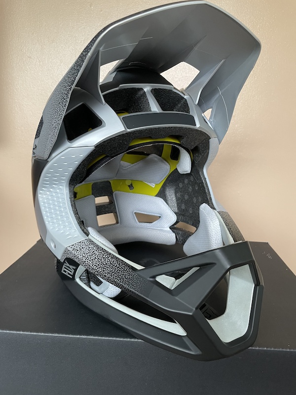 2021 Fox Proframe MIPS FullFace MTB Helmet. For Sale