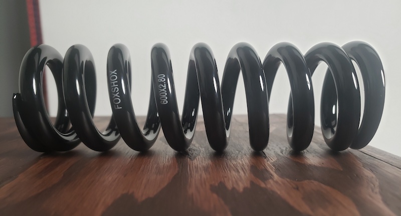 FOX Steel Rear Shock Spring 600x2.5-2.75" Stroke For Sale