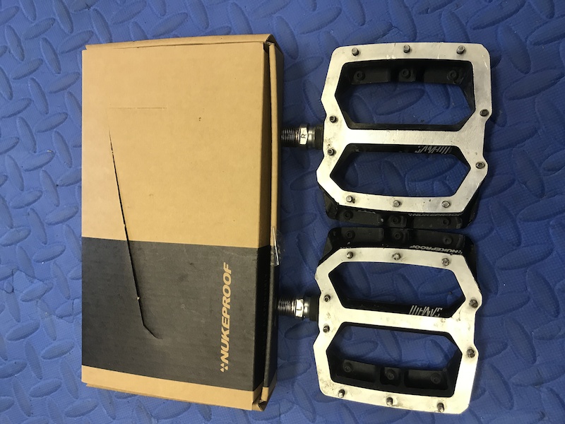 Nukeproof Horizon Pro Sam Hill Downhill Flat Pedals For Sale