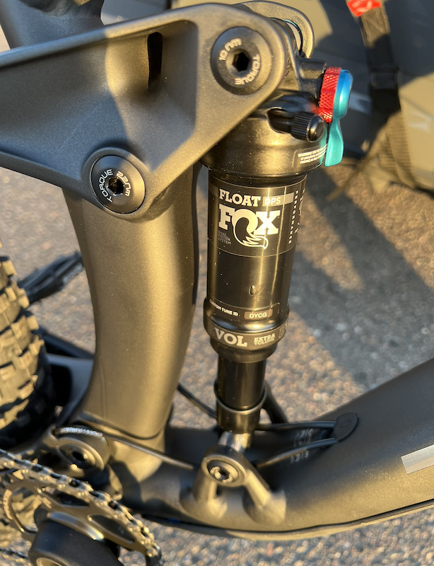 2021 Fox DPS Performance For Sale