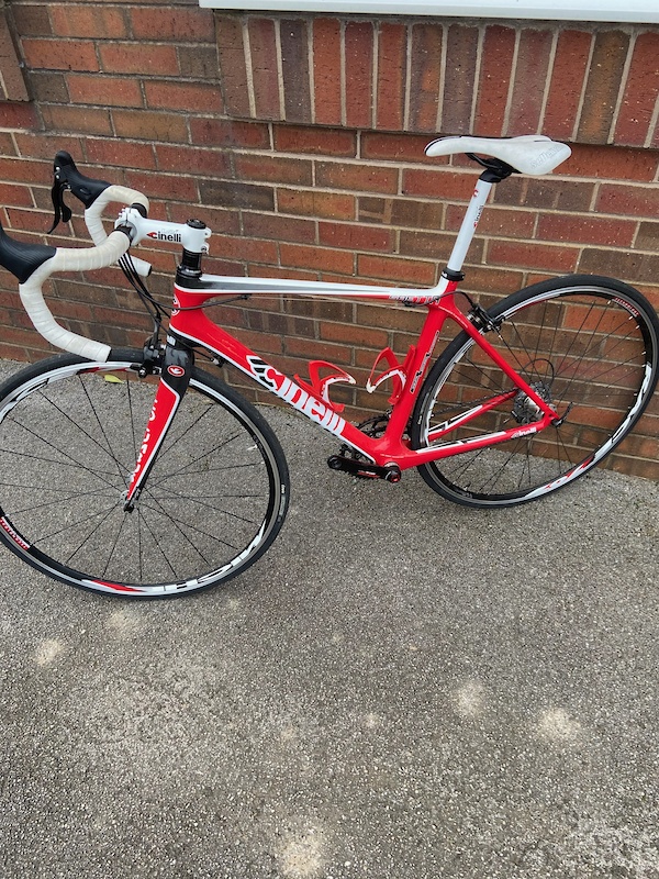 Cinelli Saetta 105 Radical Red Carbon Road Bike For Sale