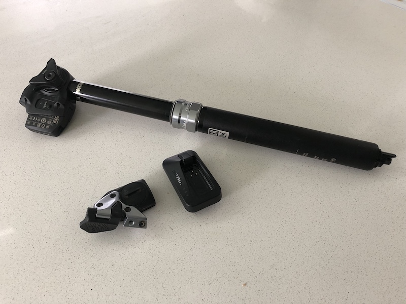 2021 Rockshox Reverb AXS 390mm 31.6mm Dia For Sale