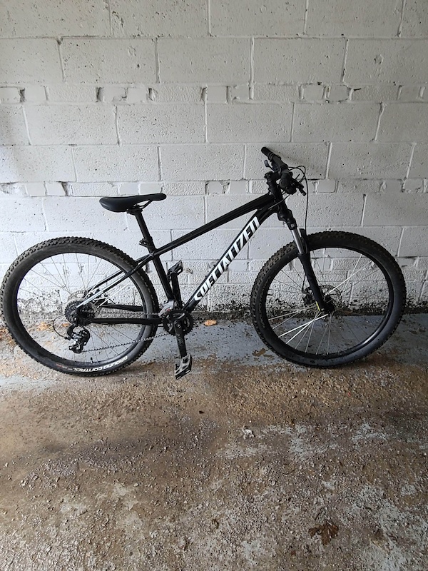 2020 Specialized rockhopper ( NEED GONE ASAP ) For Sale