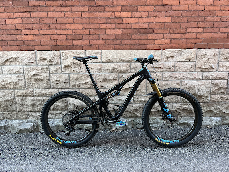 2017 Pivot Mach 5.5 For Sale
