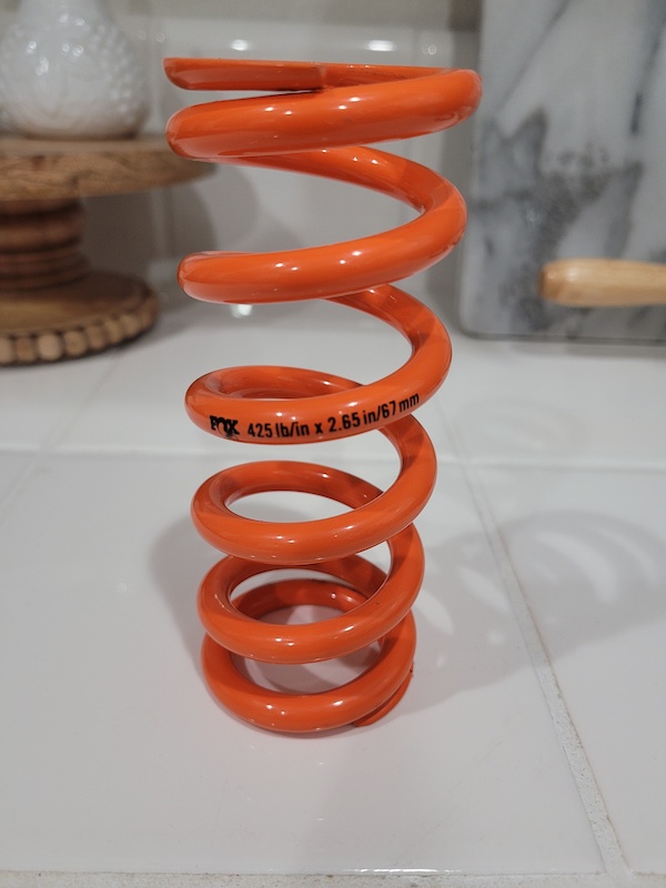 2021 fox sls spring 425 lb 2.65x67mm For Sale