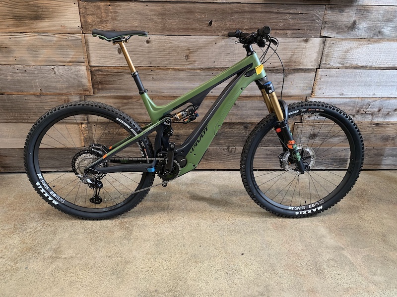 2021 PIVOT SHUTTLE LARGE GREEN TEAM XTR 29'' AL For Sale
