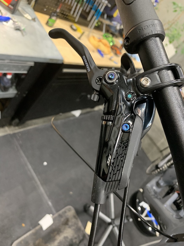 2022 Takeoff Sram code RSC brakeset with 200mm HS2 rotors For Sale