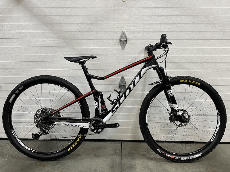 2018 Scott Spark Team 900 For Sale