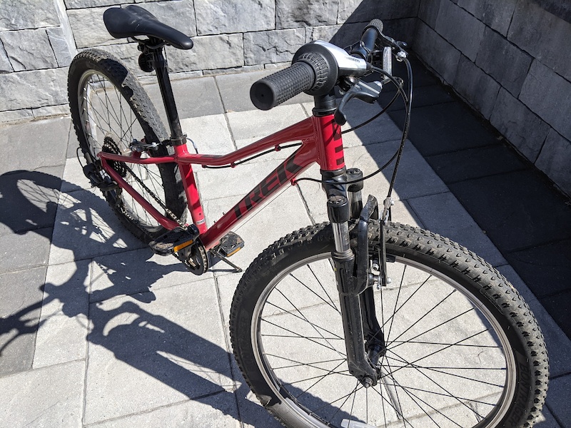 2021 Trek Precaliber 24" 8spd Radioactive Red For Sale