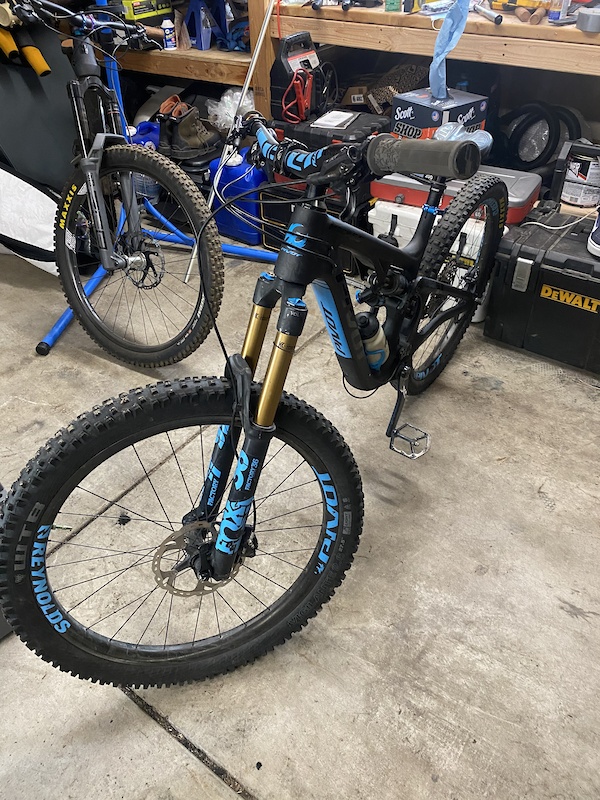 2018 Pivot Mach 5.5 For Sale