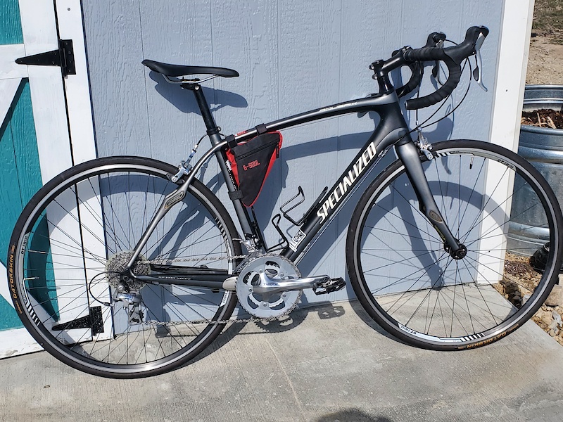 2016 Specialized Roubaix carbon fiber medium For Sale