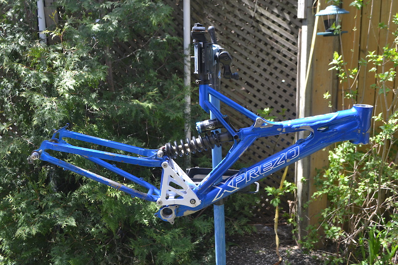 2012 Xprezo Furax with fox DHX RC4 For Sale