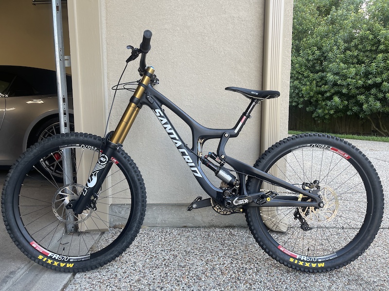 2018 Santa Cruz V10 Carbon CC For Sale