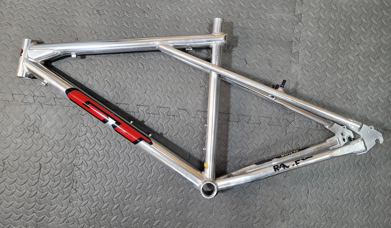 GT Avalanche 1995 vintage frame For Sale