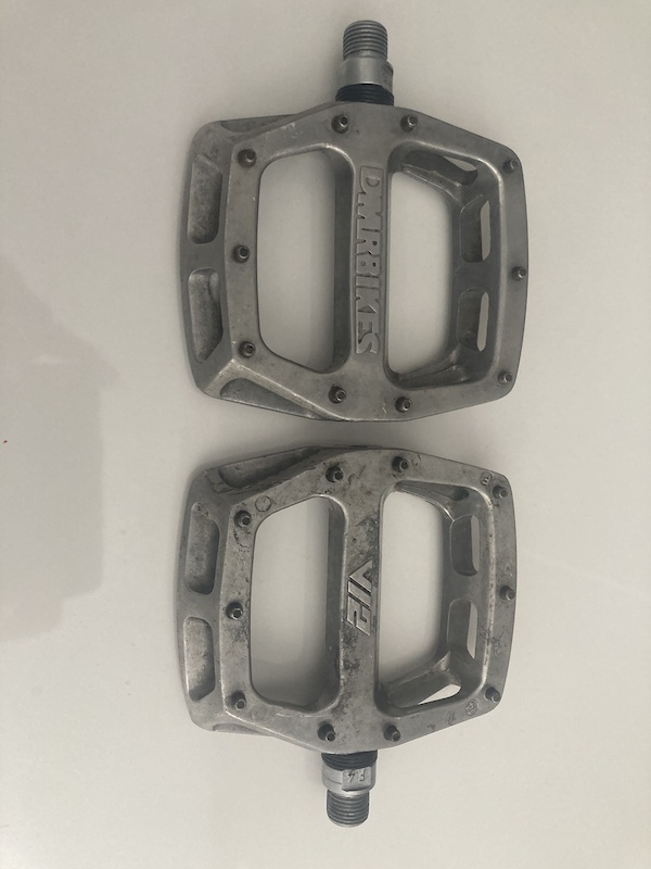 2019 DMR V12 silver Pedals For Sale