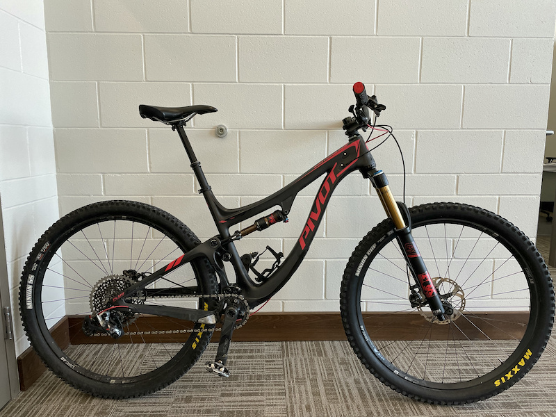2018 Pivot Switchblade Size Large Pro XO1 For Sale