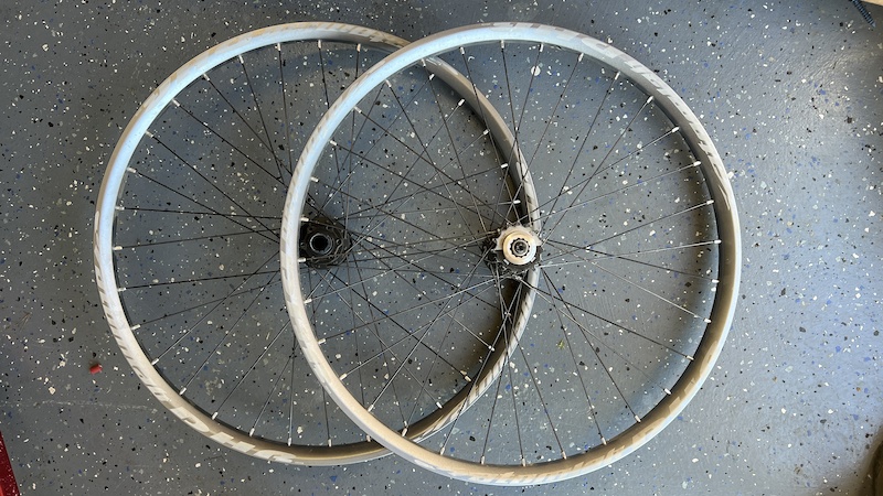 Dirt jump wheelset atomlab dt swiss For Sale