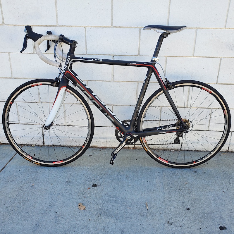 Focus Cayo Carbon Fiber Road Bike 58cm For Sale