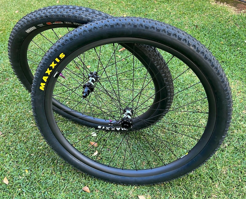 2021 DT 350 DP Disc Carbon Wheelset Sapim Ardent Race For Sale