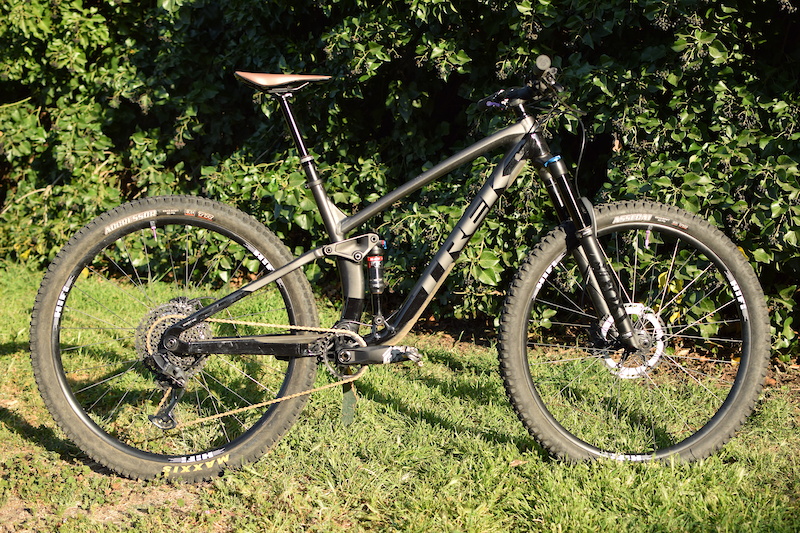 2020 Trek Fuel EX 8 29er, Size Large, Upgraded! For Sale