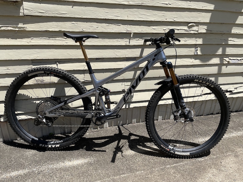 2021 Pivot Trail 429 v3(current) Pro XT/XTR - Medium Silver For Sale