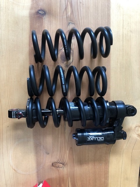 2021 Rockshox super deluxe ultimate coil (+ 3 springs) For Sale