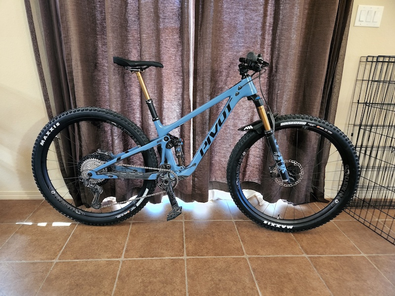 2021 Pivot Trail 429 V3 Blue Small For Sale