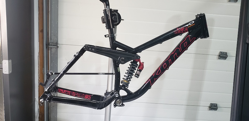 2009 Kona Stinky Whistler Edition For Sale
