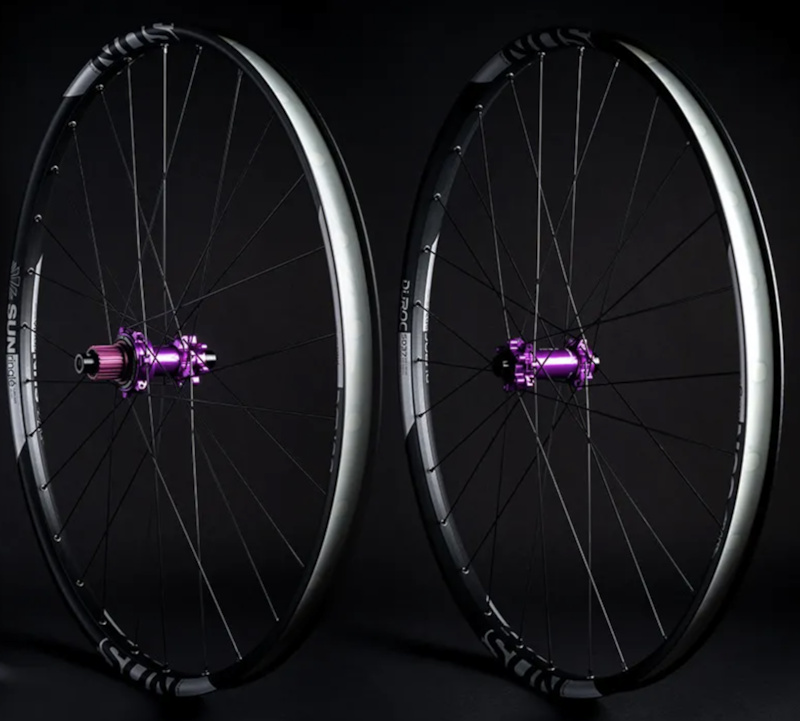 2022 Sun Ringle Duroc SD37 PRO wheelset LIMITED EDITION For Sale