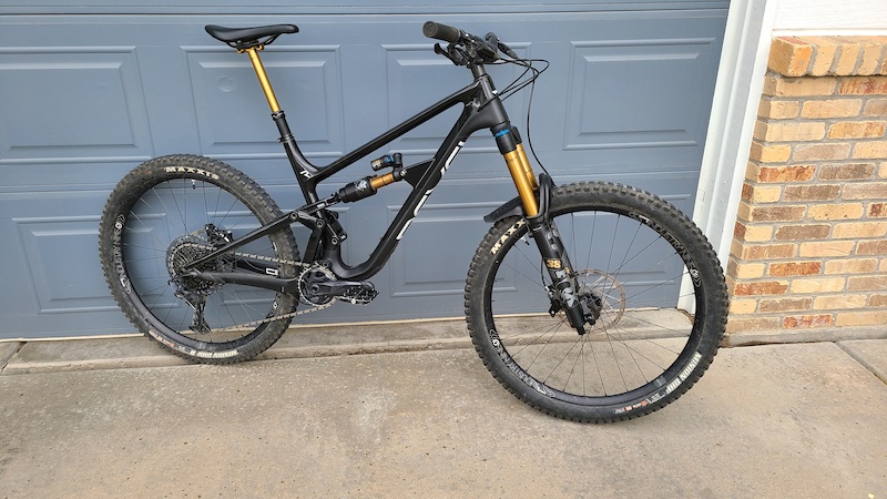 2021 Revel Rail w/ Upgrades For Sale