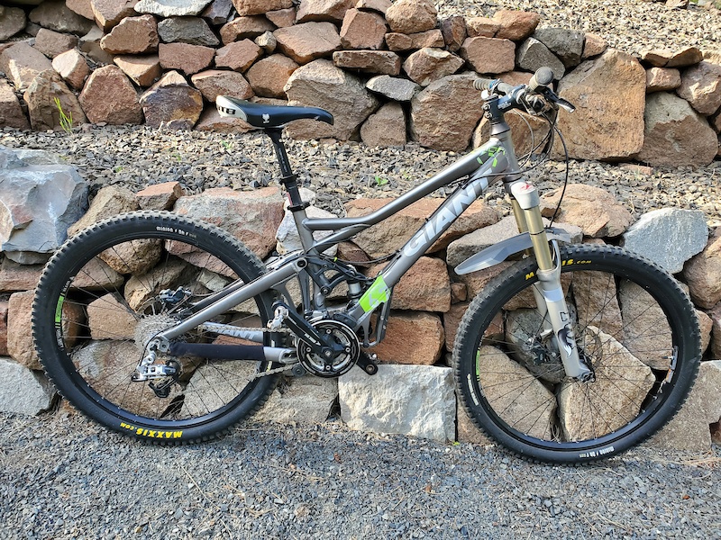 2009 Giant Reign X1- Medium For Sale