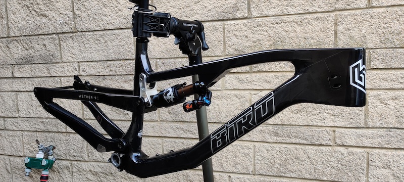 2021 Bird Aether 9C, Gloss black M-L For Sale