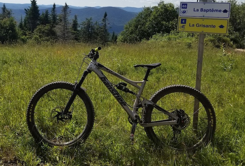 2018 Banshee Rune v2 - medium frame For Sale