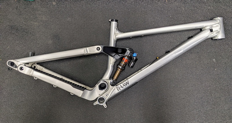 2021 RAAW Jibb Frame Size M For Sale