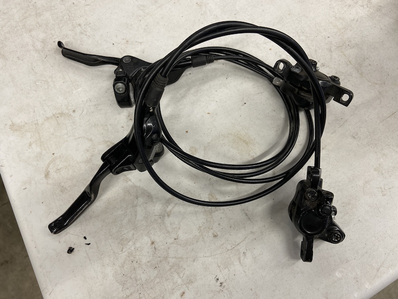 -2946- Shimano BR-M355 Hydraulic Brakeset For Sale