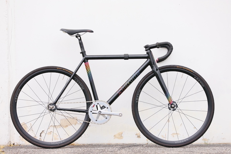2018 State Bicycle Co Undefeated II Black Prism 52 cm For Sale