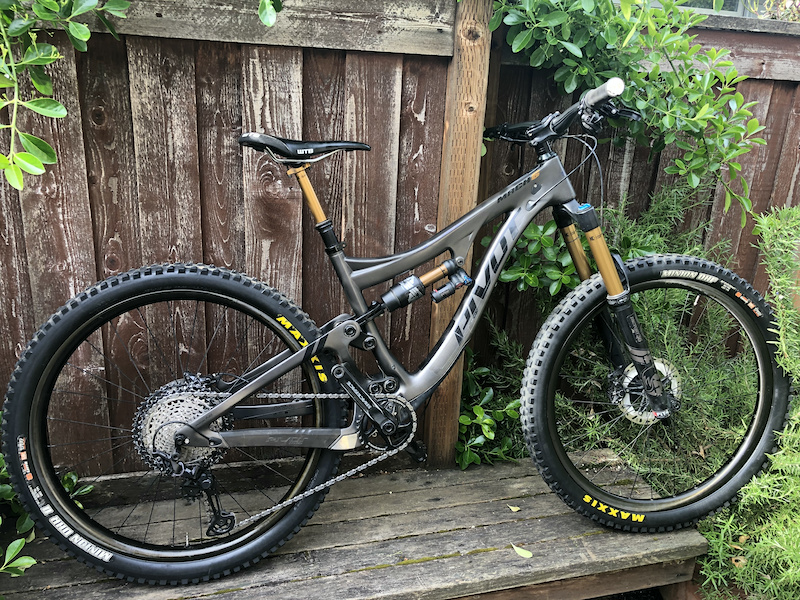 2019 Pivot Mach 6 Carbon Pro w Reynolds Carbon Wheels For Sale