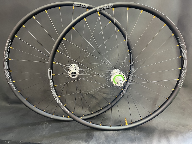 2025 SALE Gravel, Hope RS4 & Crest mk4's 1490 grams For Sale