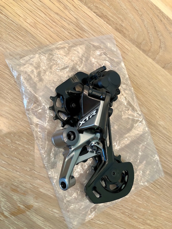 2022 Shimano XTR M9100 SGS 12-Speed Derailleur, new takeoff For Sale