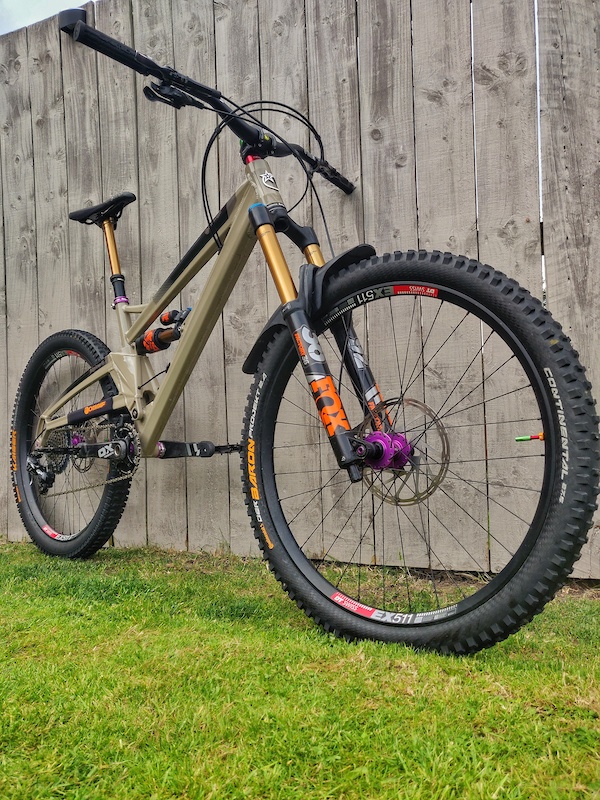 2019 Orange Alpine 6 Factory Enduro MTB Size M For Sale