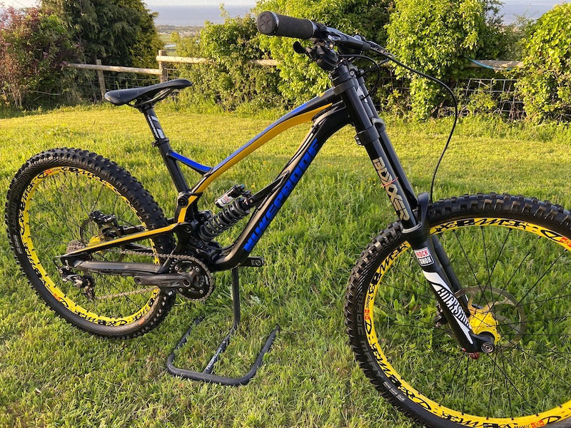 NUKEPROOF PULSE TEAM - Top spec'd and Immaculate For Sale