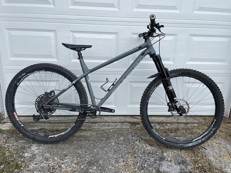 2020 Commencal Meta HT AM 29 - size L (custom build) For Sale