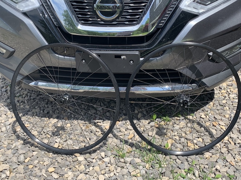 Raceface arc 27- 29 ER 110/148 DT Swiss 350 For Sale