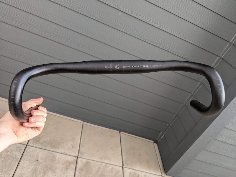 2022 Salsa Cowbell Bars (38cm) For Sale