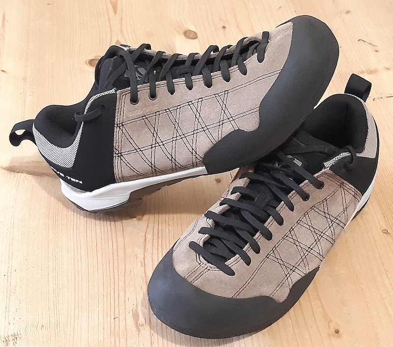 2021 Five Ten / 5:10 Guide Tennie Approach Shoes – UK 10 For Sale