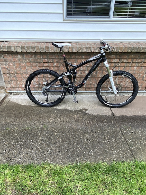 2011 Trek Scratch Air 6 Mountain Bike XL For Sale