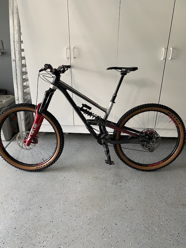 2019 Commencal Clash Race For Sale