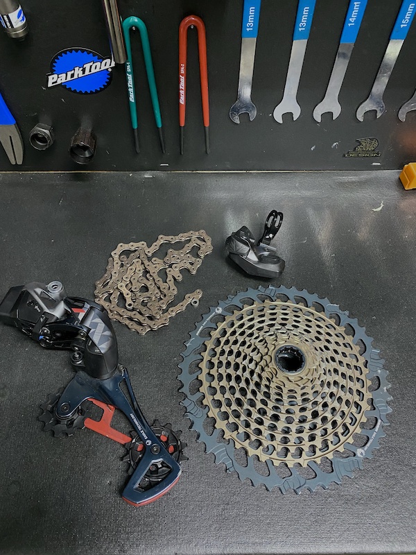 2022 SRAM X01/XX1 AXS Groupset REDUCED For Sale