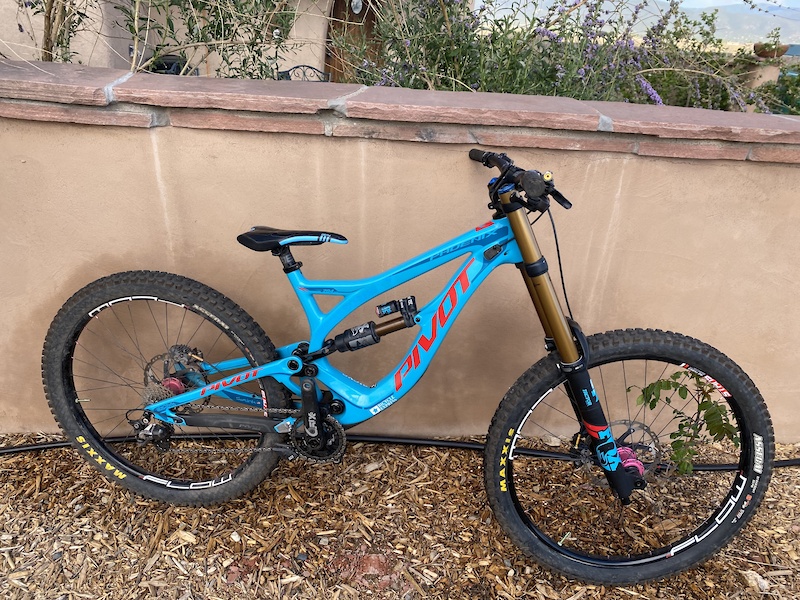 2019 Pivot Phoenix For Sale
