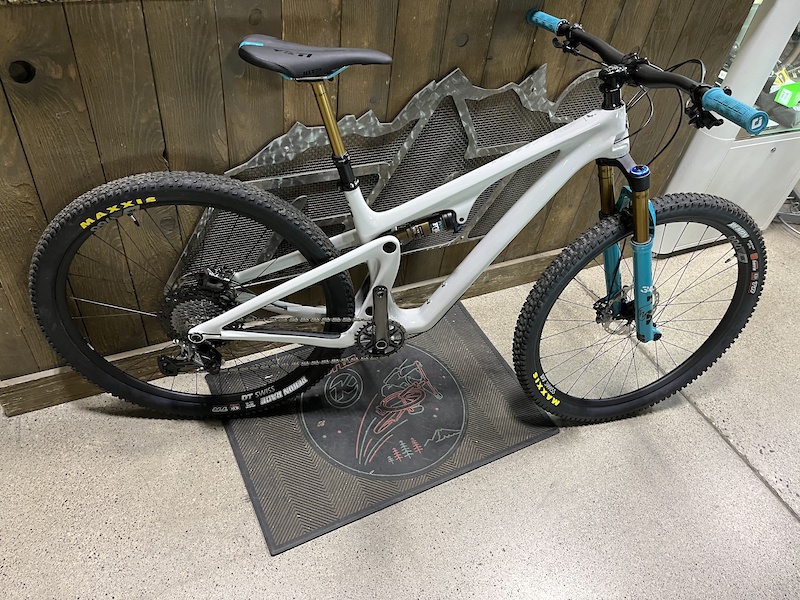 2021 Yeti SB115 Special Edition Medium For Sale 2021 Yeti SB115 Special Edition Medium For Sale